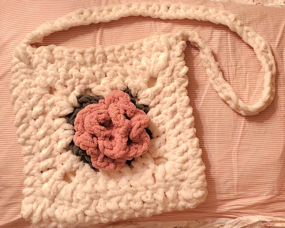 Beautiful Handmade Coquette Rose Purse - Etsy