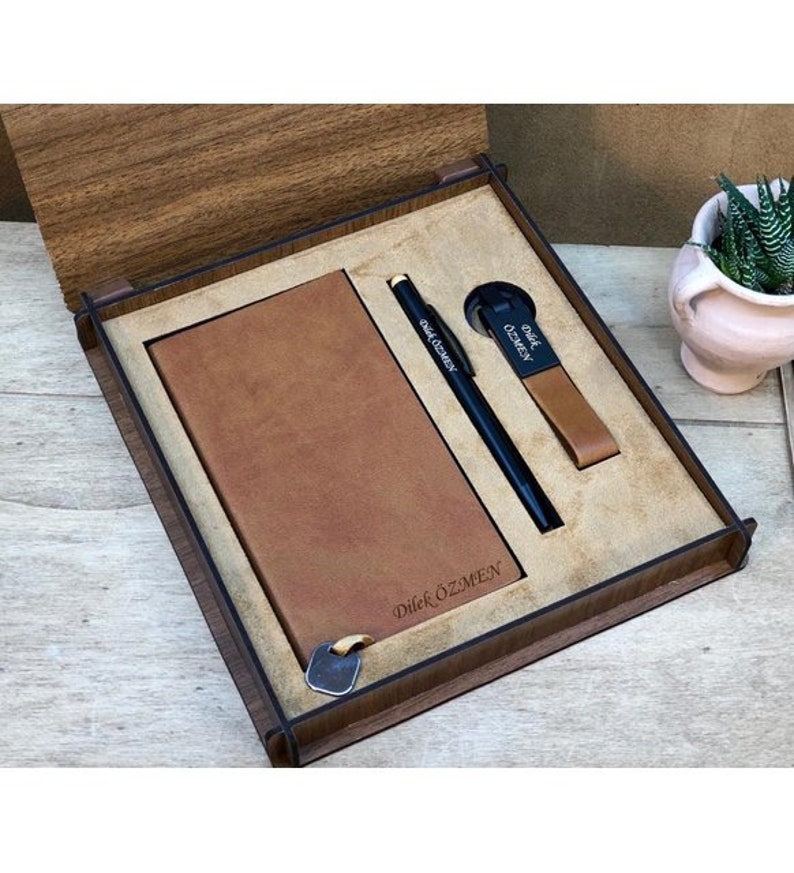 Personalized Vegan Leather Journal Notebook Gift Set, Wooden Gift Box ...