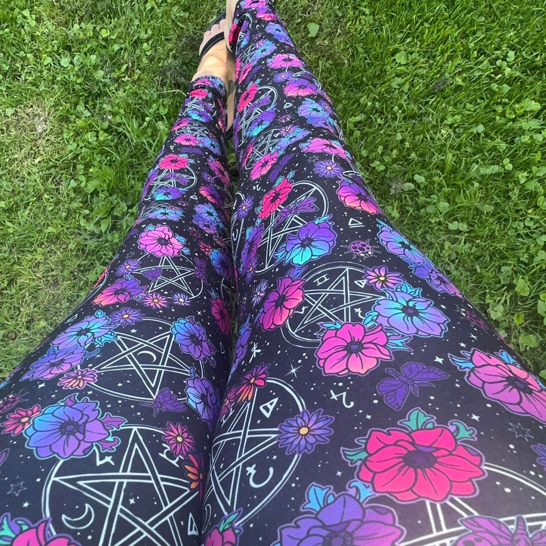 Witchy Floral Pentagram Leggings: Women's Pocket Pants - Etsy