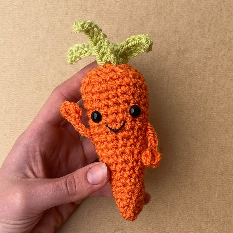 Kevin the Carrot Knitting Pattern - Etsy UK