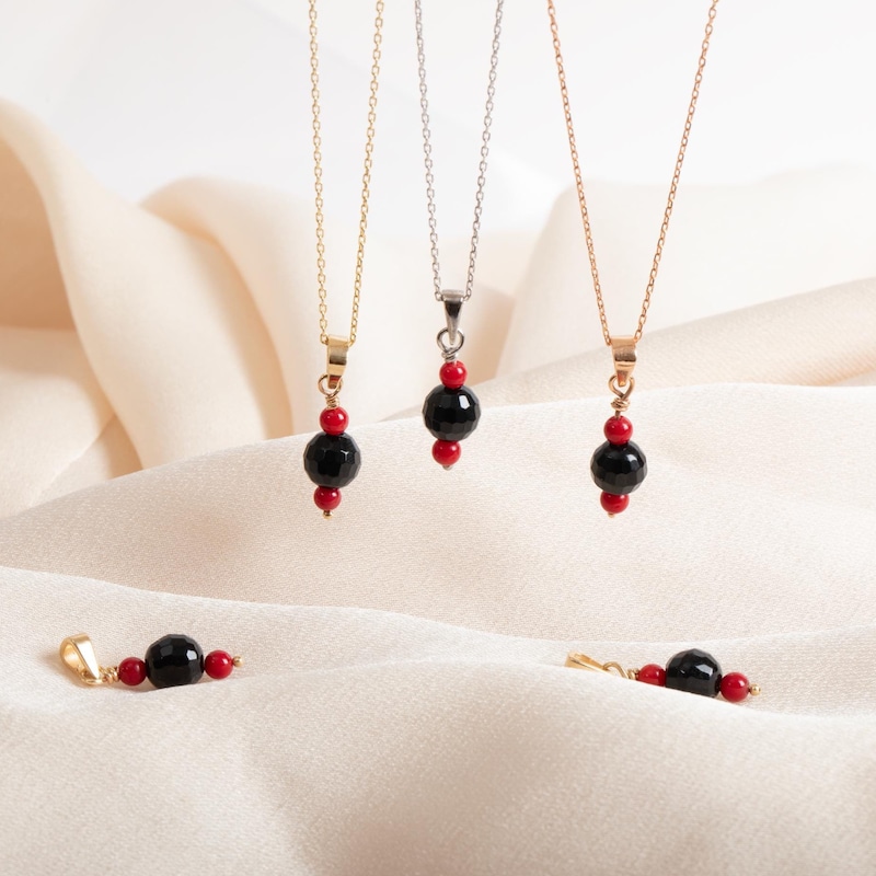 Azabache - Etsy