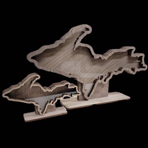 Walnut Michigan UP Shadow Box Lake Superior Agate Display Upper ...
