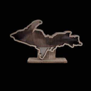 Walnut Michigan UP Shadow Box Lake Superior Agate Display Upper ...