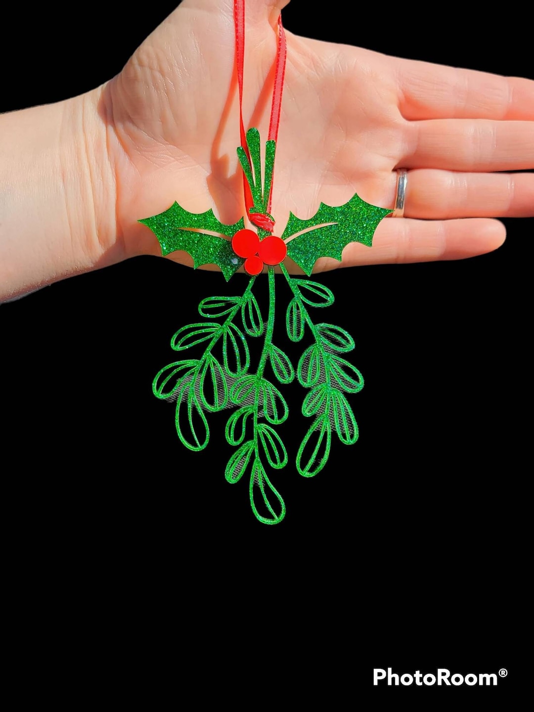 Mistletoe Ornaments for Kisses Christmas Ornaments Made From Beautiful ...
