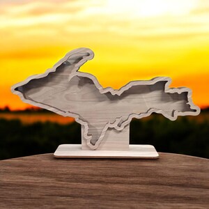 Walnut Michigan UP Shadow Box Lake Superior Agate Display Upper ...