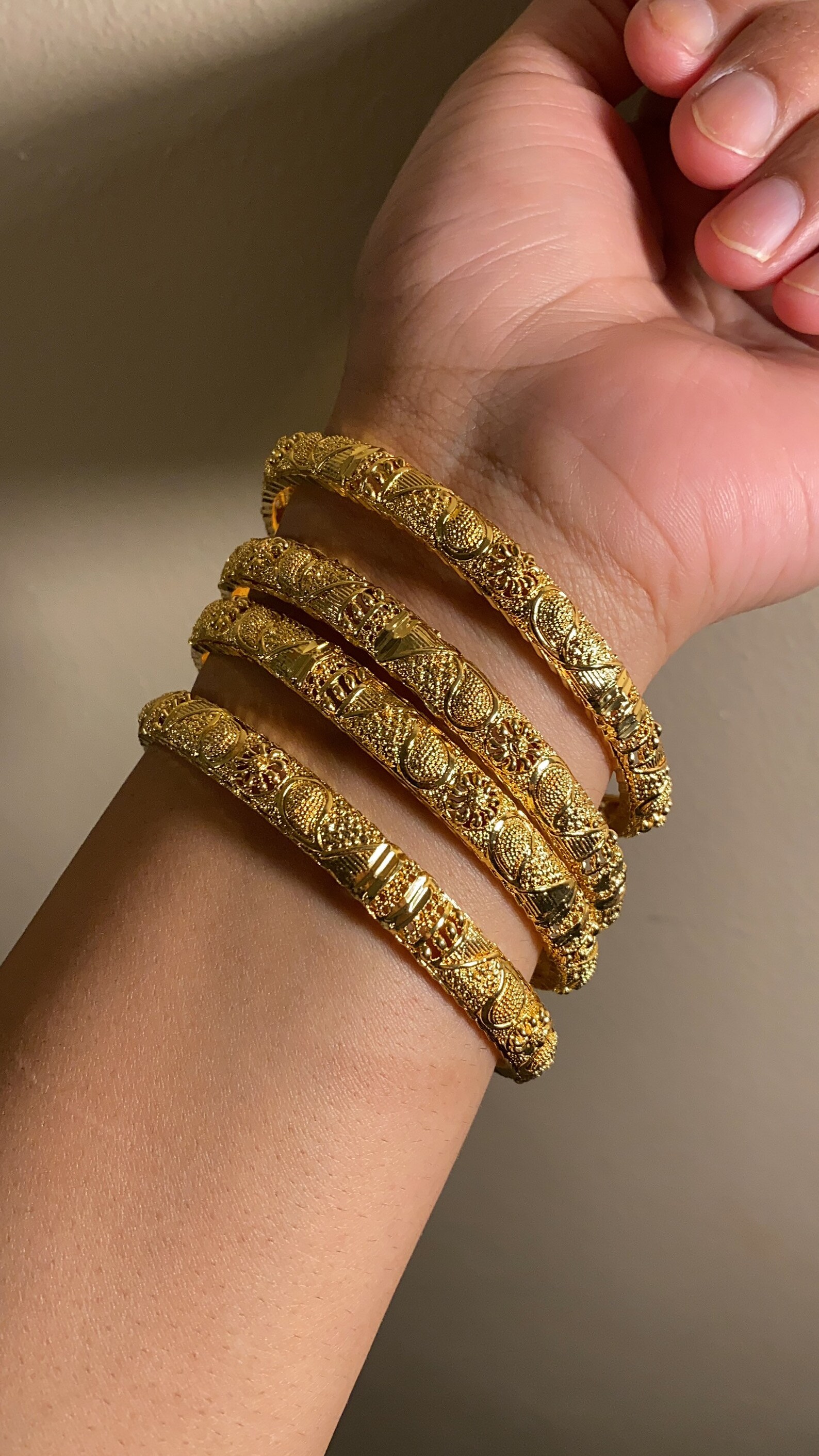 Gold plated set of 4 bangles / Pakistani wedding : Pakistani | Etsy