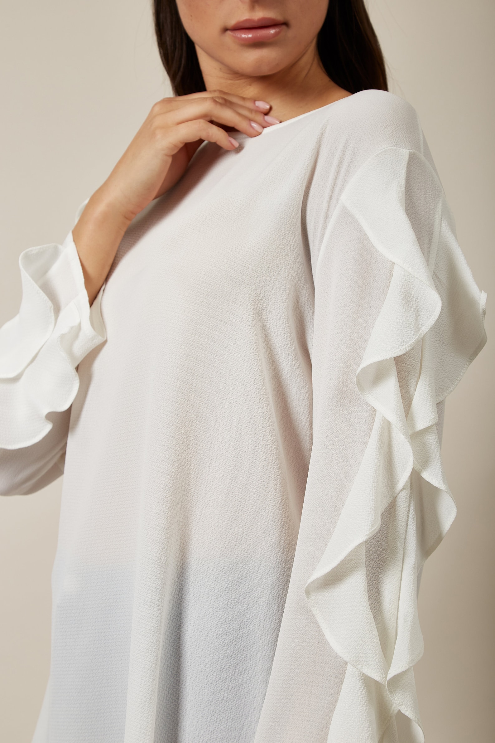 Top extragrande de ajuste relajado con mangas con volantes en blanco ...