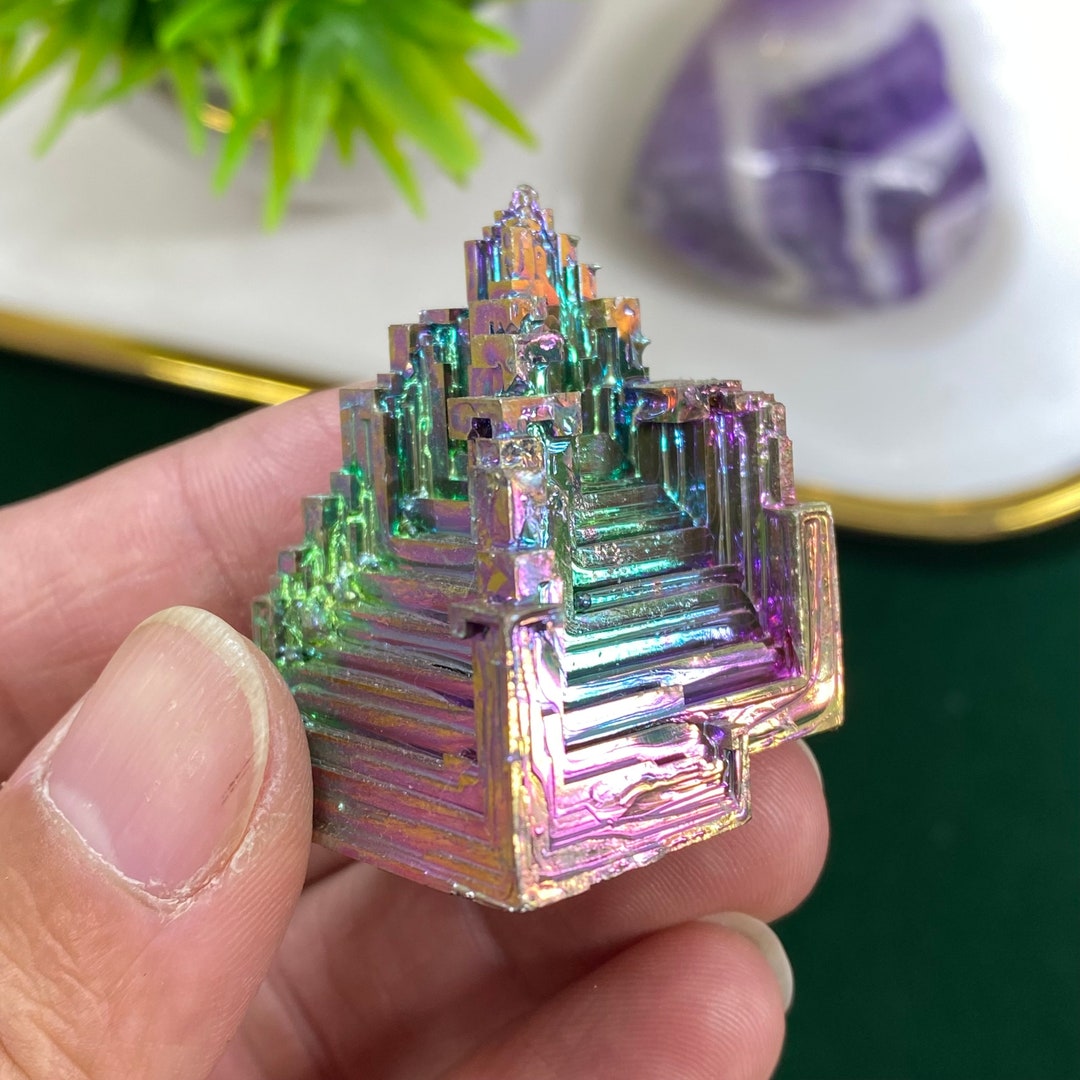 High Quality Bismuth Ore , Rainbow Bismuth Point , Raw Bismuth Specimen ...