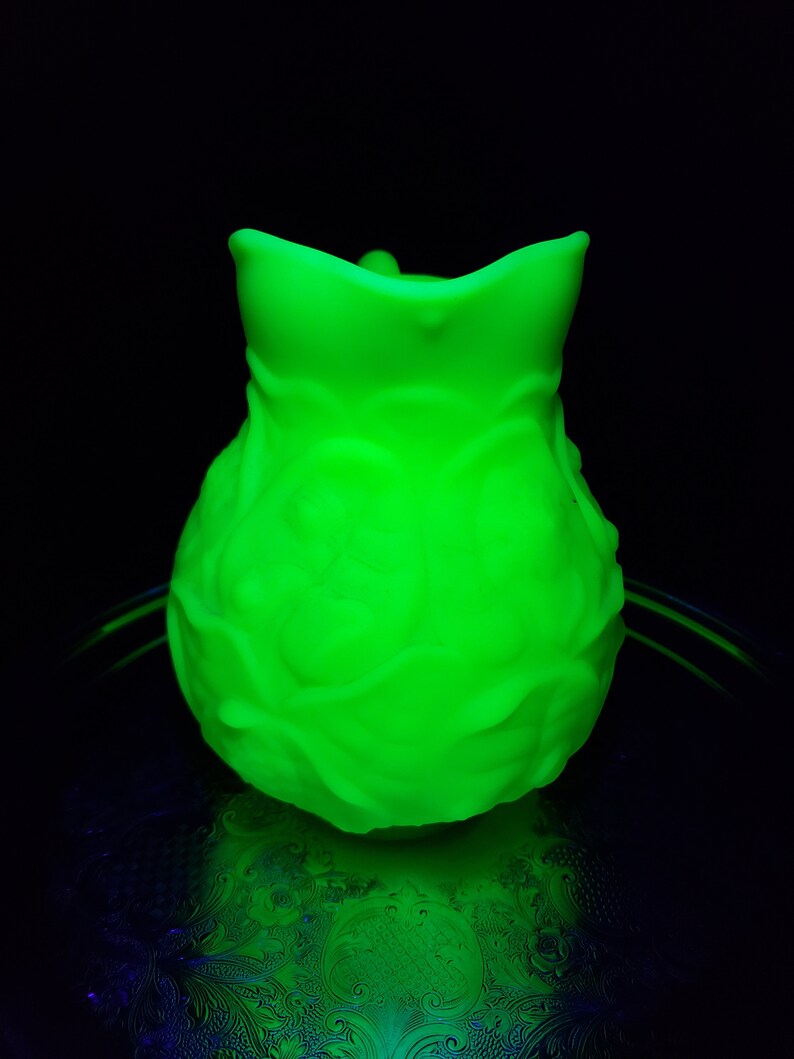 Fenton Uranium Custard Glass Pitcher With Water Lily Pattern - Etsy