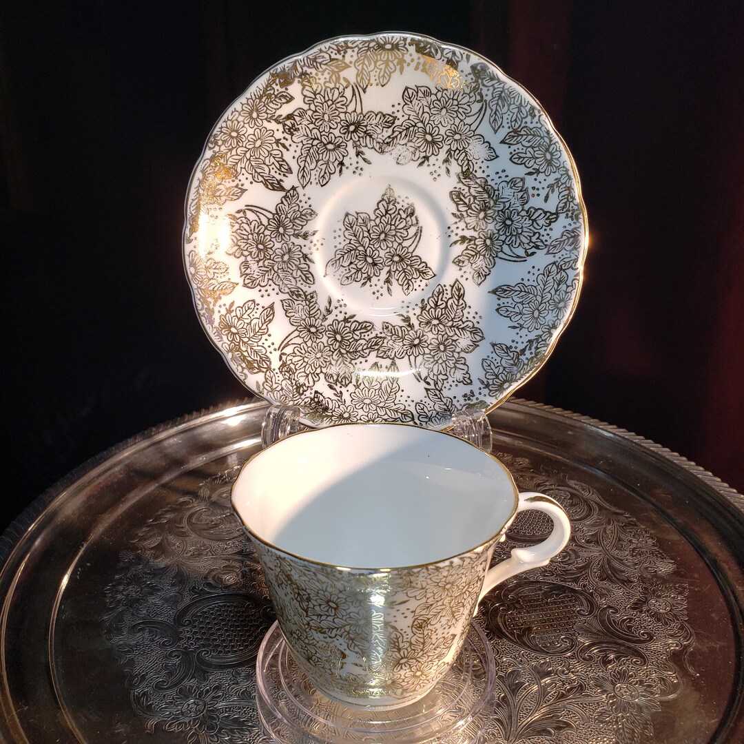Vintage Colclough Bone China Tea Cup Set - Gold Flower and Leaf Pattern ...