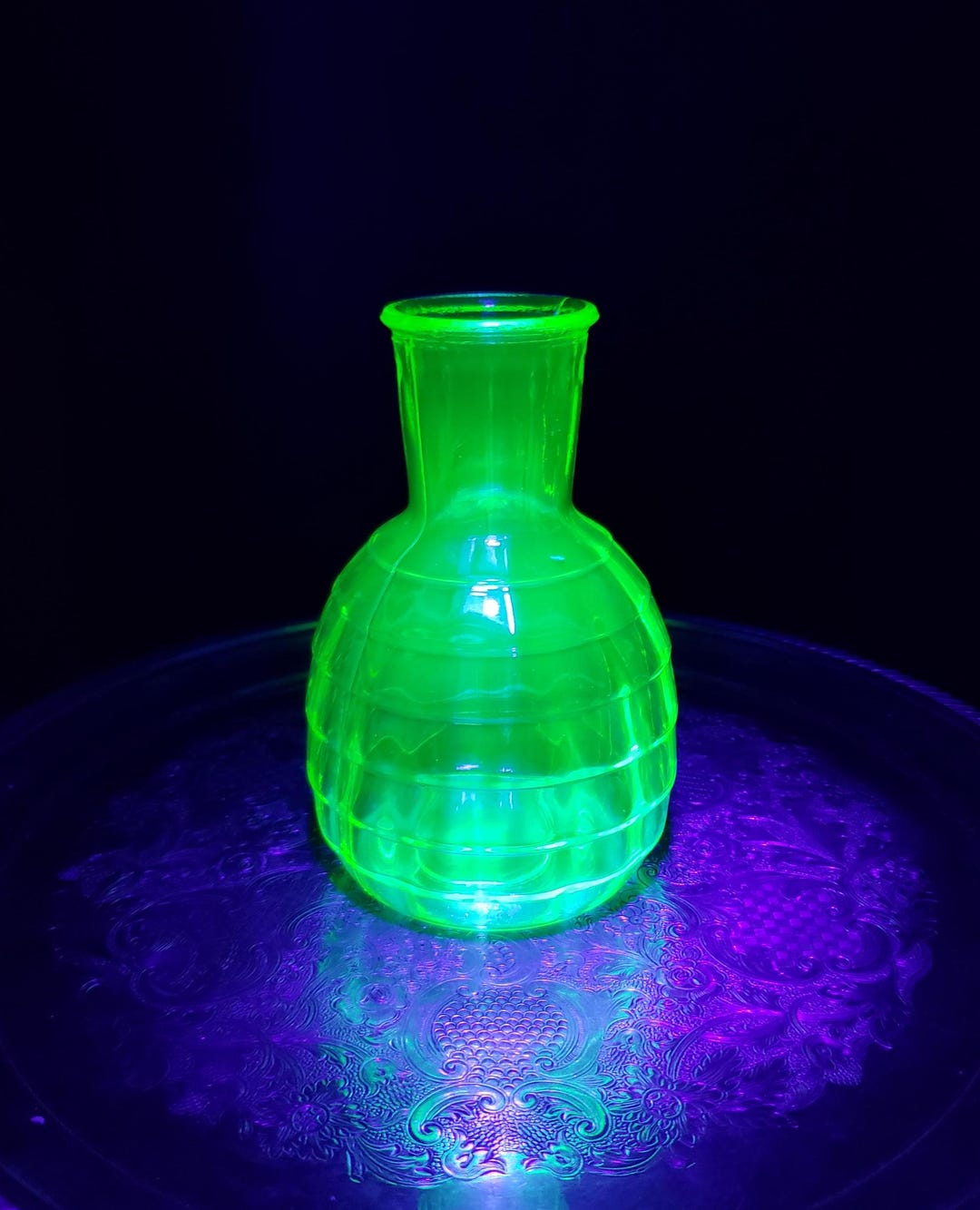 Vintage Anchor Hocking Uranium Glass Block Optic Pattern Carafe ...