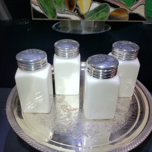 Vintage Milk Glass Kitchen Shakers: Hotpoint Electrochef Range Set - Etsy
