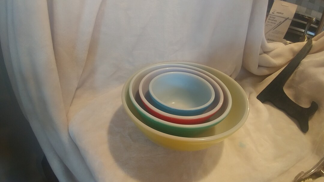 Four Bowl Stackable Pyrex Set - Etsy