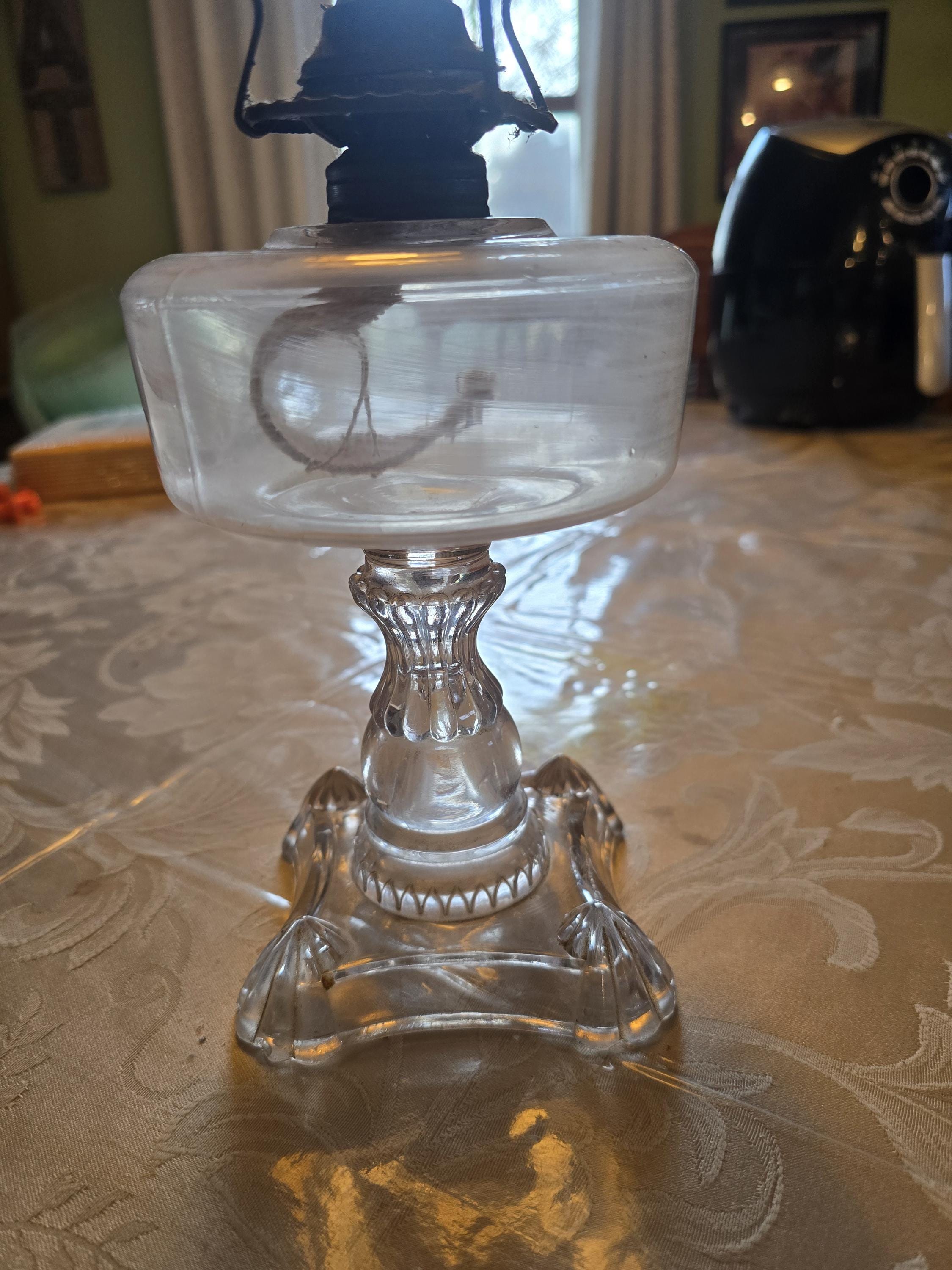 Antique Oil Lamp - Etsy