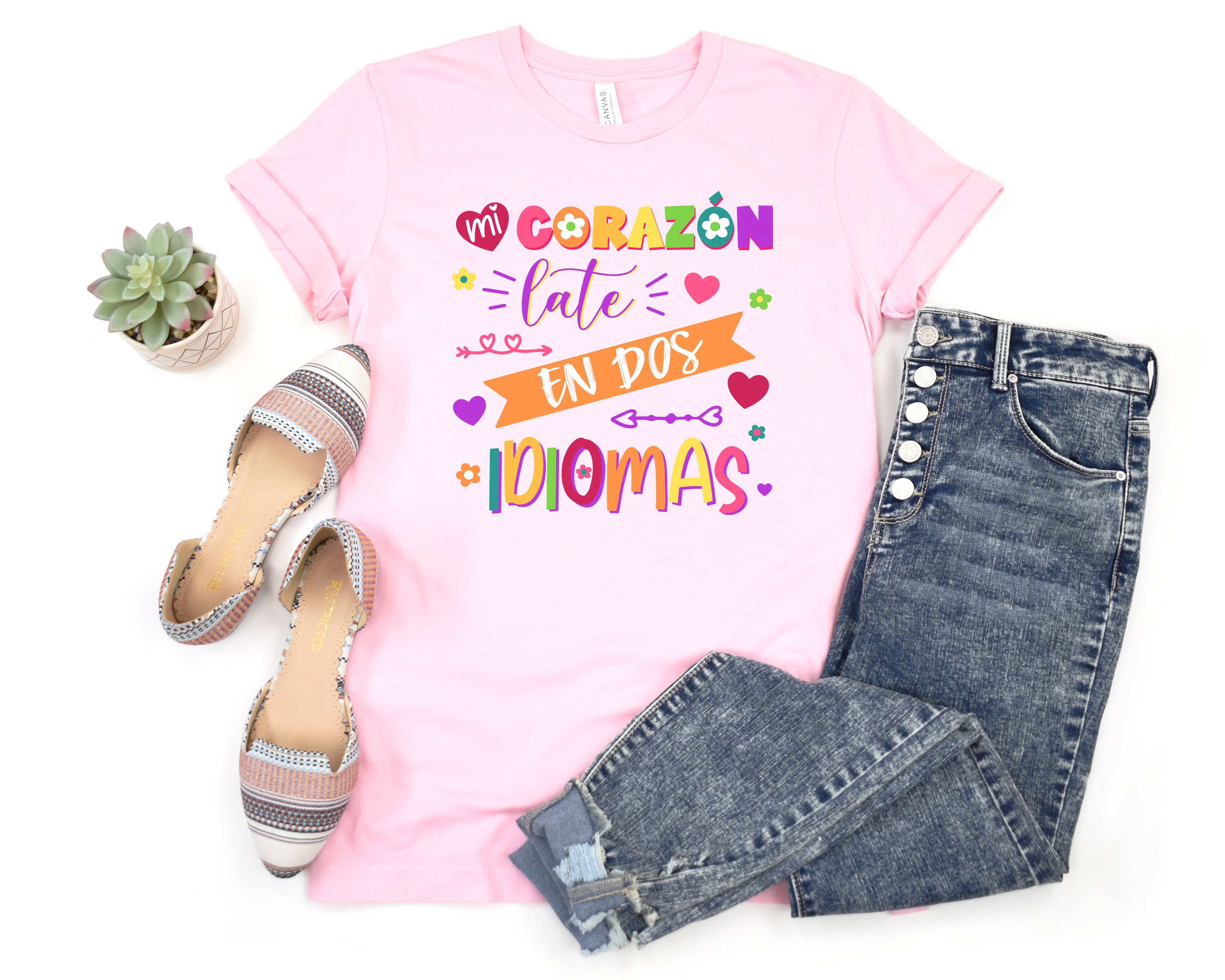 Spanish Teacher Valetines Day Shirt Mi Corazon Late En Dos - Etsy