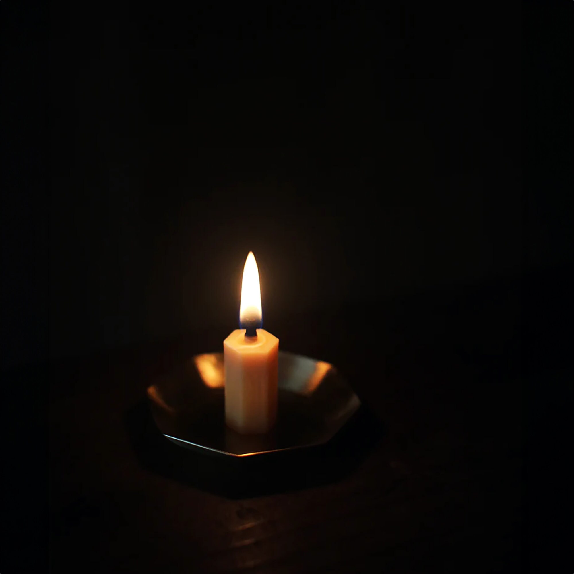 Japanese Hexagon Rice Wax Candles, 10 Cozy Organic Home Decor Candles ...