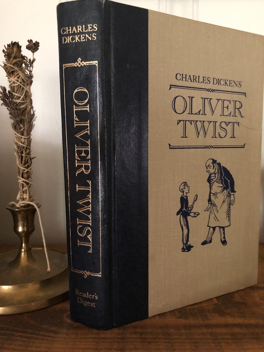 1987 Charles Dickens Oliver Twist Classic Children's Novel - Etsy