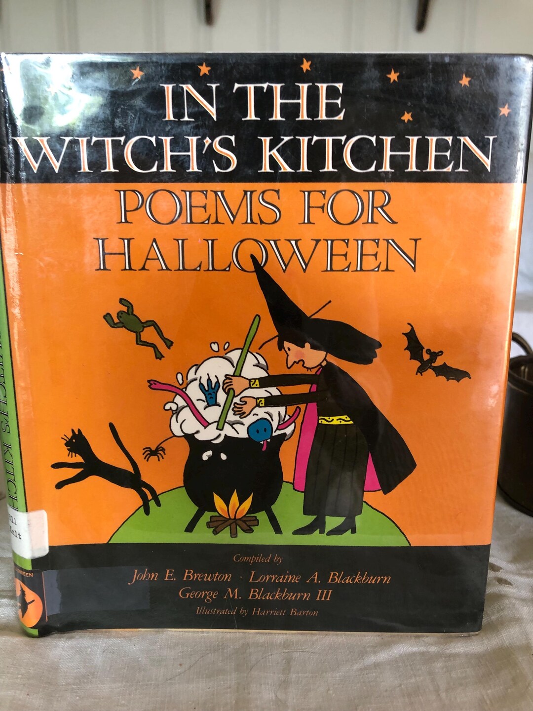 1980 in the Witch's Kitchen, Poems for Halloween Vintage Poetry Book - Etsy