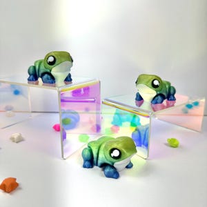 Glitter Frog | Interactive Tree Frog Toy | Movable Figure | Sensory ...