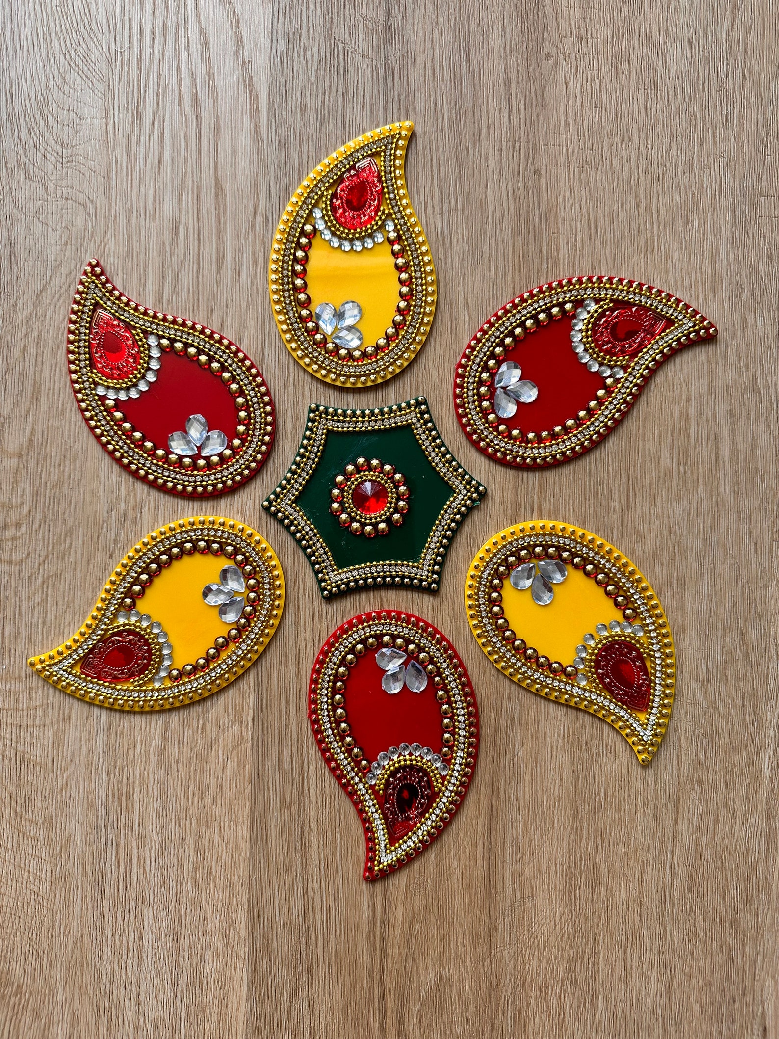 Acrylic 7-piece Rangoli Set - Etsy