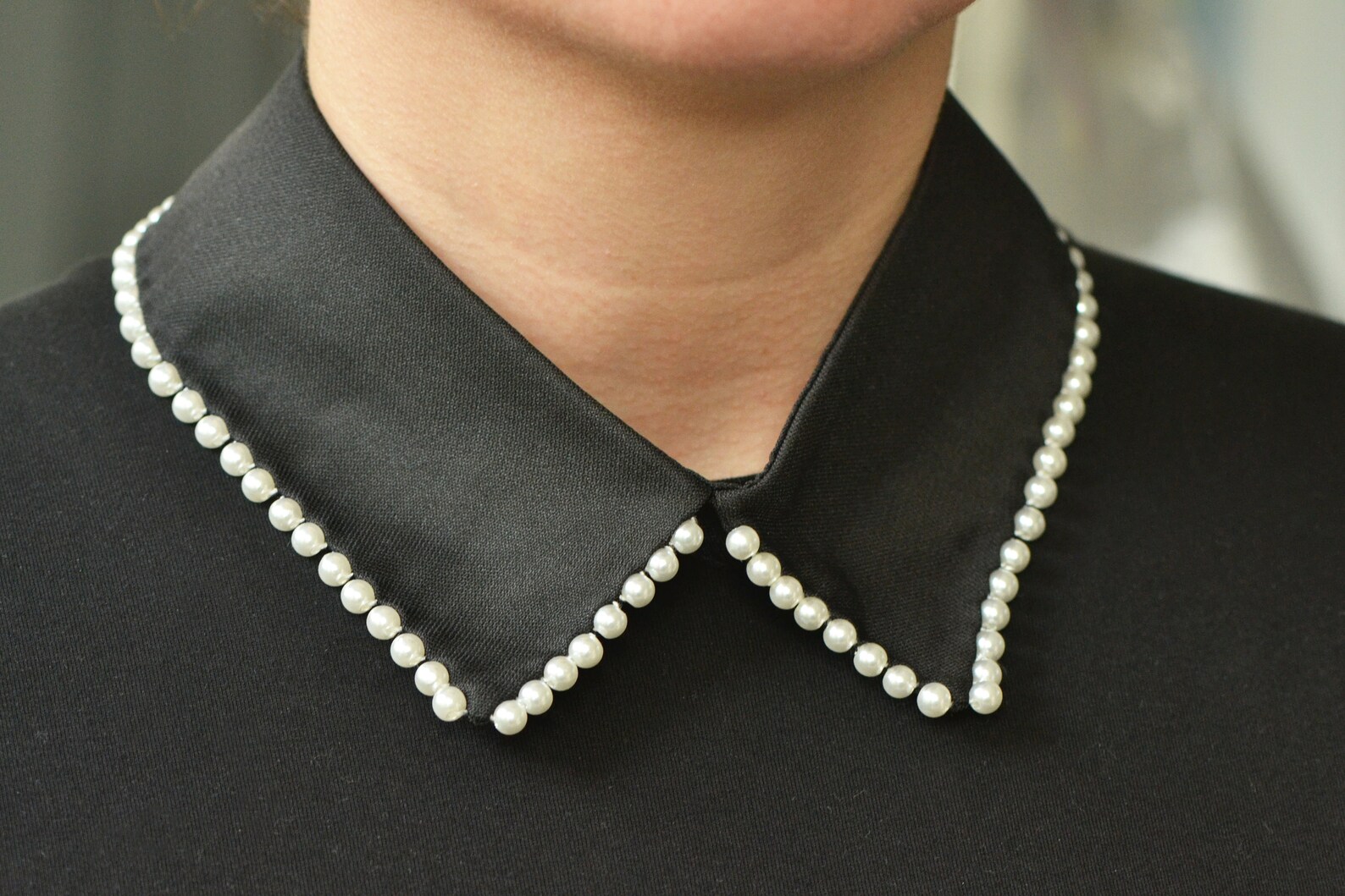 White Pearl Embroidered Collar on White Fabric Fake Collar - Etsy