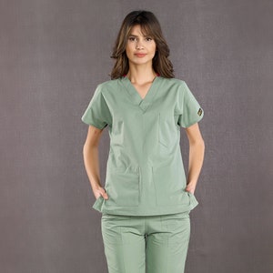 Luxury Lycra Mint Green Personalized Scrubs Set Top and Taps,high ...
