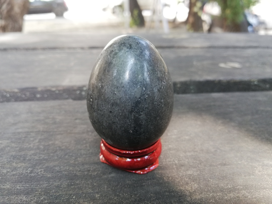 Shamanite Black Calcite Egg 51x36 Mm, 450 Ct, USA - Etsy