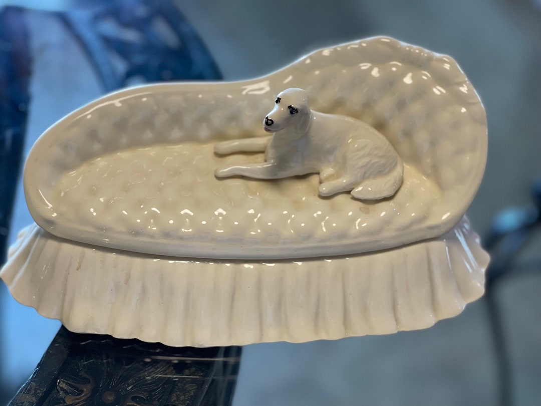 Vintage Ceramic Trinket Box, Dog on Sofa - Etsy