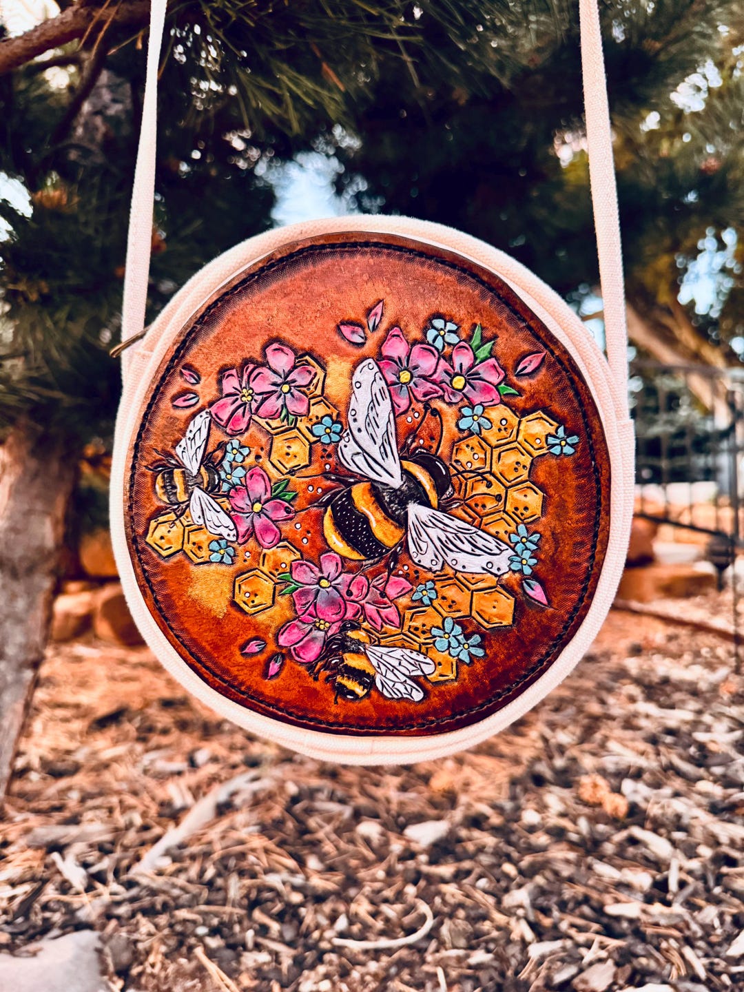 Round Handmade Tooled Leather Honey Bee Purse - Etsy