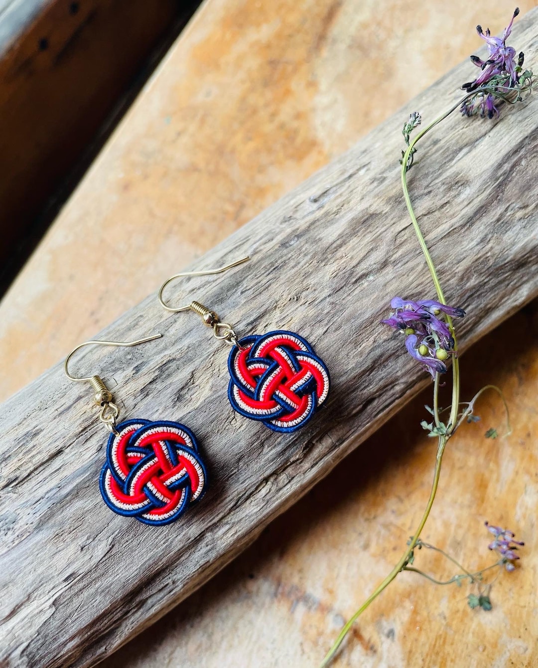 Mizuhiki ''ume Musubi/plum Knot'' - Etsy New Zealand