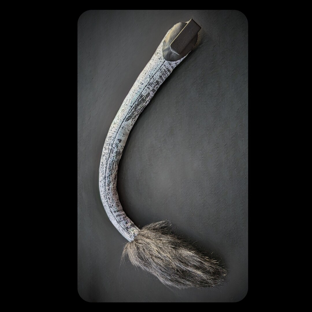 Slender Flow Tail in Holo Static W Super Soft Grey Tuft-clip On-furry ...