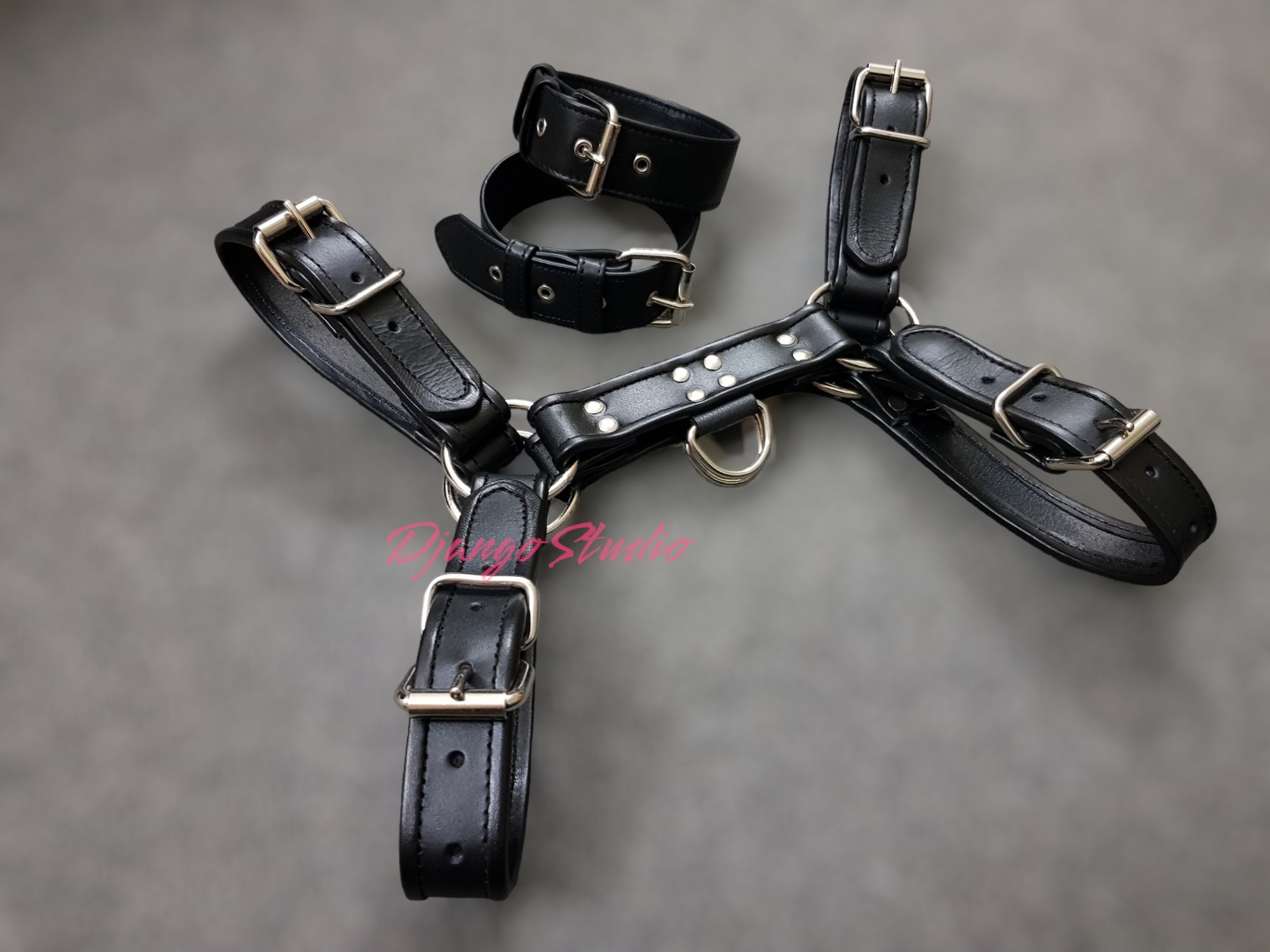 Brand New Black Leather Bicep Strap With Men Leather Adjustable Chest ...