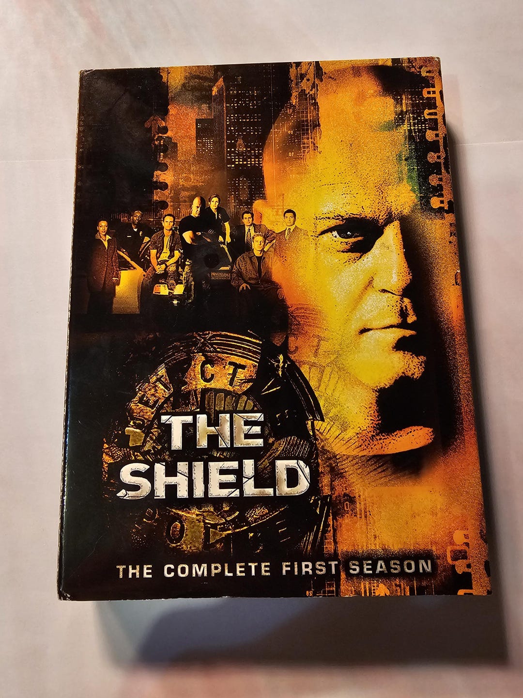 The Shield DVD Collection: Seasons 1-4 Classic Movie & TV Show Set ...