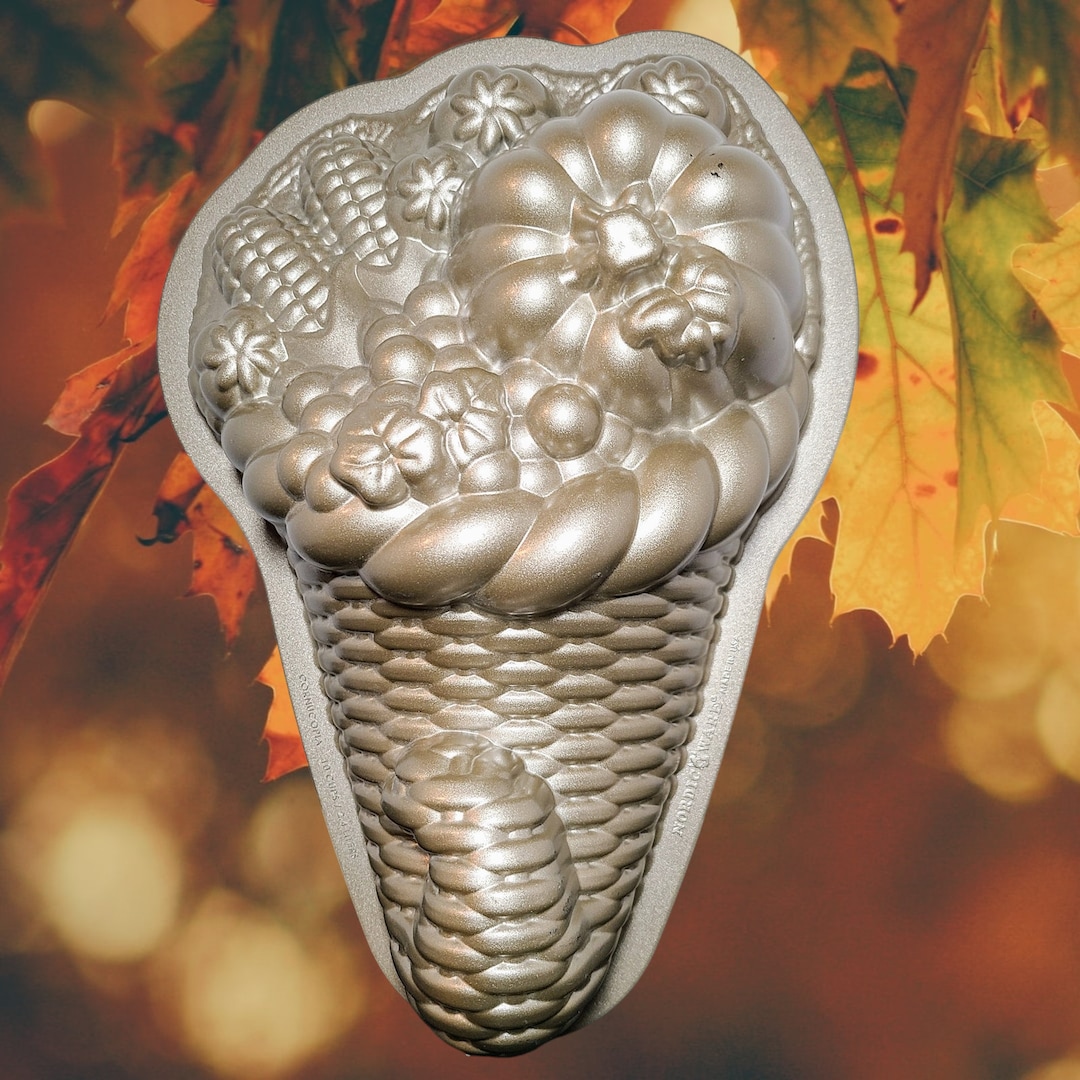 Nordic Ware Cornucopia Baking Cast Aluminum Baking Pan ~ 10 Cups 2.4 ...