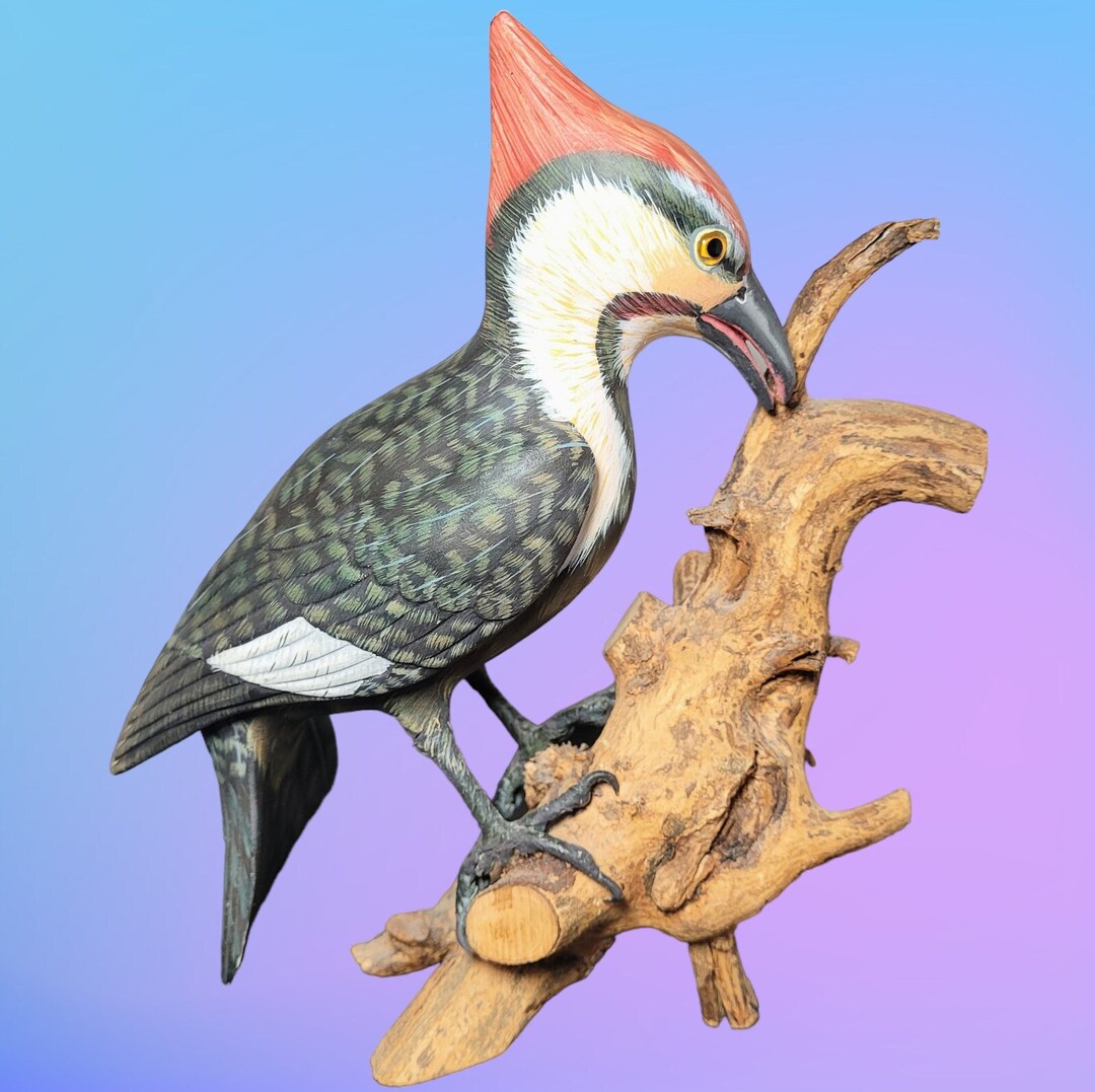 Vintage Hand Crafted Pileated Woodpecker Figure on Tree Branch Wooden ...