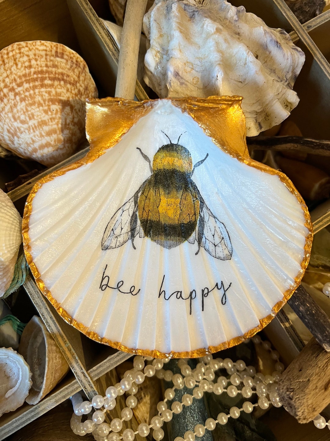 Bee Happy Shell Trinket Dish: Hand-painted Decoupage Scallop - Etsy