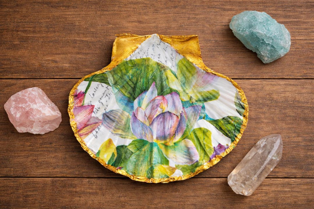 Shell Trinket Dish Water Lily Lotus Flower - Birth Flower July - Etsy