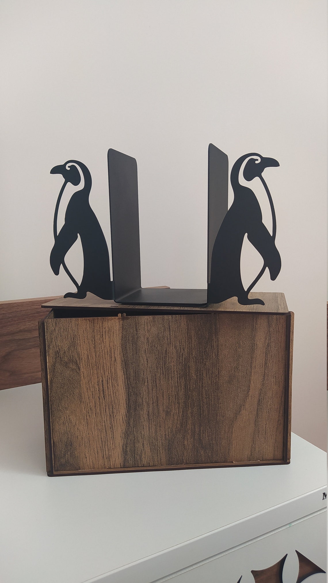 Penguin Metal Bookend Animal Bookends Sujetalibro Book - Etsy UK