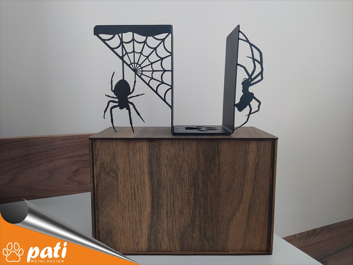 Spider Web Bookend Animal Metal Bookends Sujetalibros Book - Etsy
