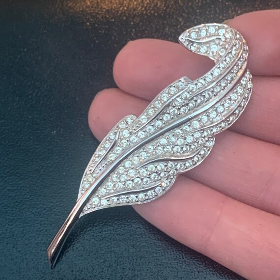 CHRISTIAN DIOR Rhodium plated Crystal feather Brooch … - Gem