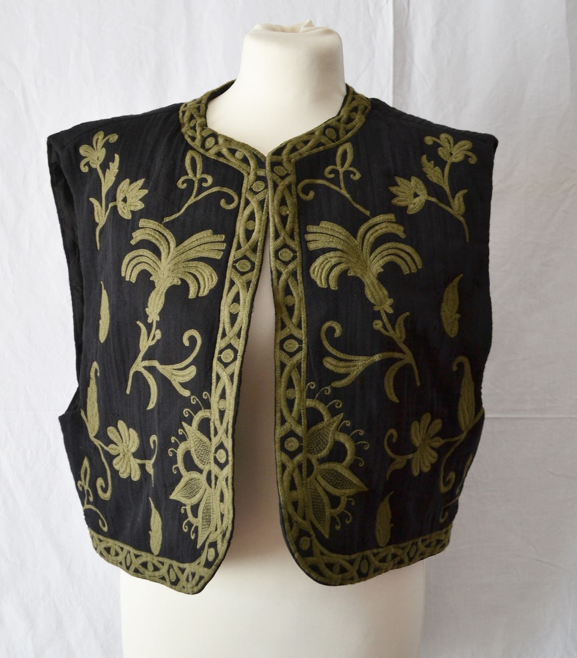 Black Cropped Waistcoat With Embroidery, Zara Vest - Etsy