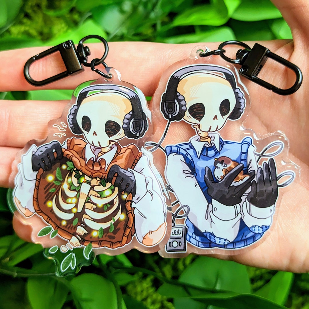Aesthetic Chilling Skeleton Keychains! - Etsy