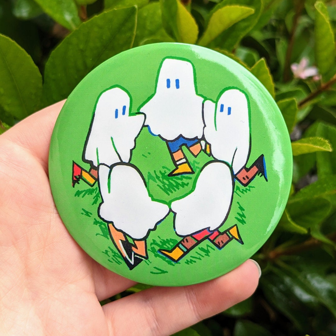 Large 3" Circle Ghost Friends Button! - Etsy