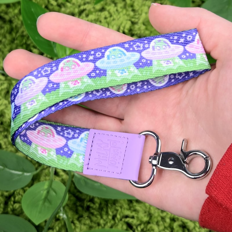 Alien Keychain Strap - Etsy