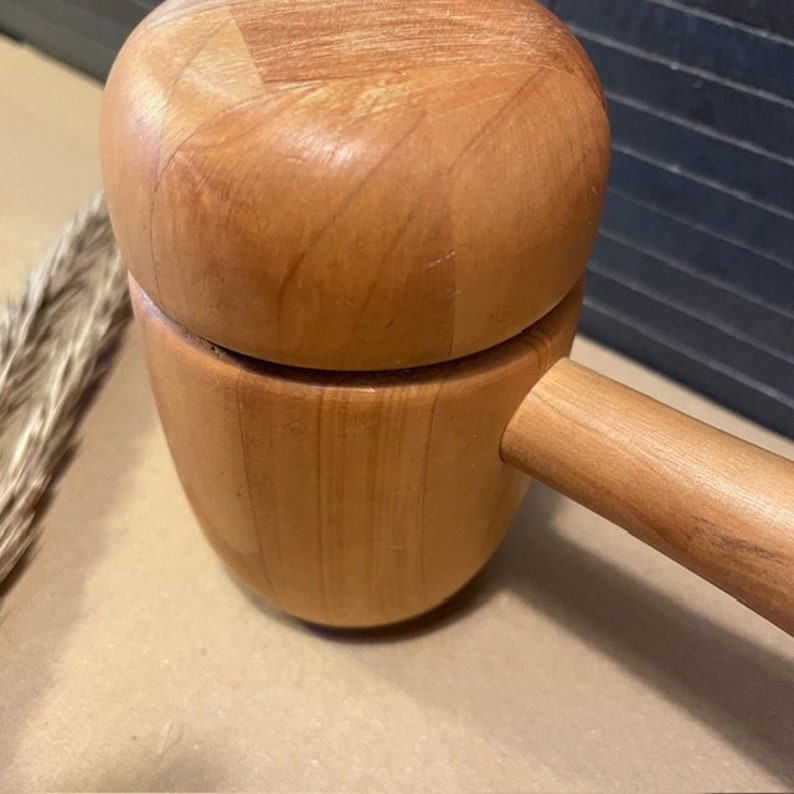 TEAK Nissen Denmark . Pepper Grinder. Retro Pebbermill. Designed by ...