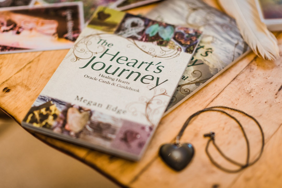 The Heart's Journey: Healing Hearts Oracle Cards and Guidebook Boxed ...