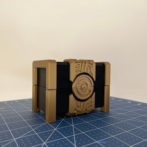 3D Printed Sheikah Treasure Chest: Switch Cartridge Box - Etsy