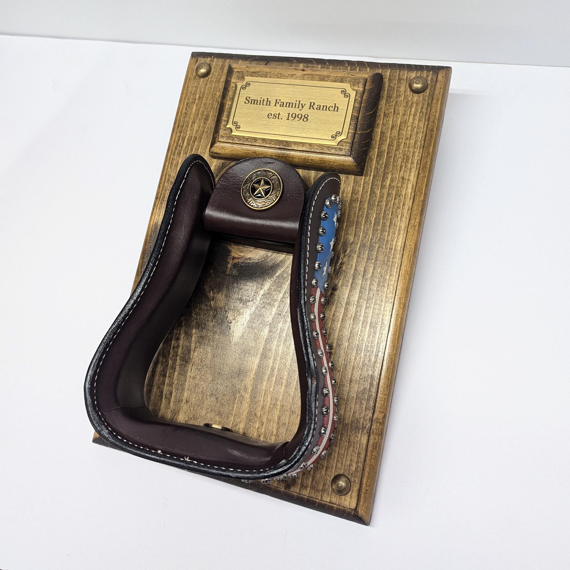 Customizable Western Stirrup Door Knocker - Dark Wood With Gold - Etsy