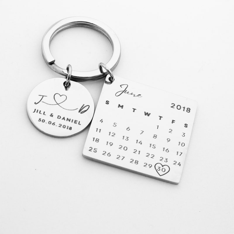 Calendar Keychain - Etsy