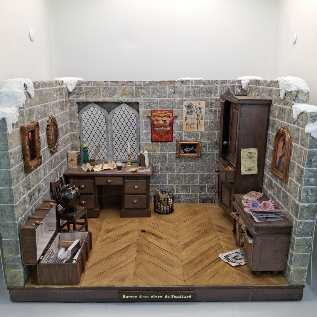 Hogwarts Student Desk 1/12 Scale - Etsy